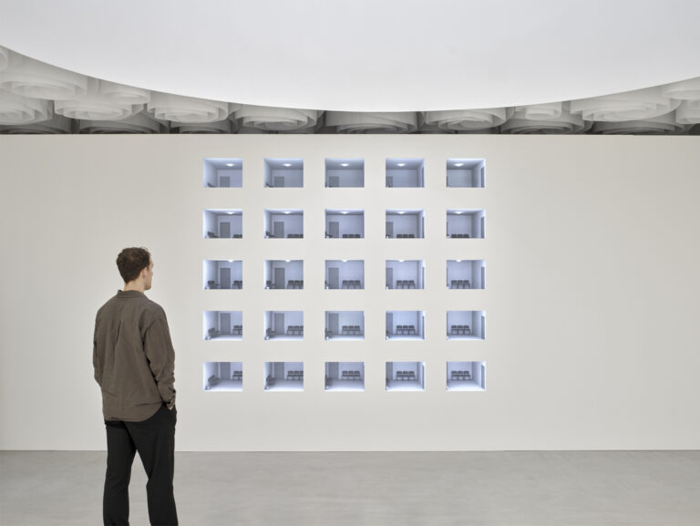 Leandro Erlich - Amos Rex